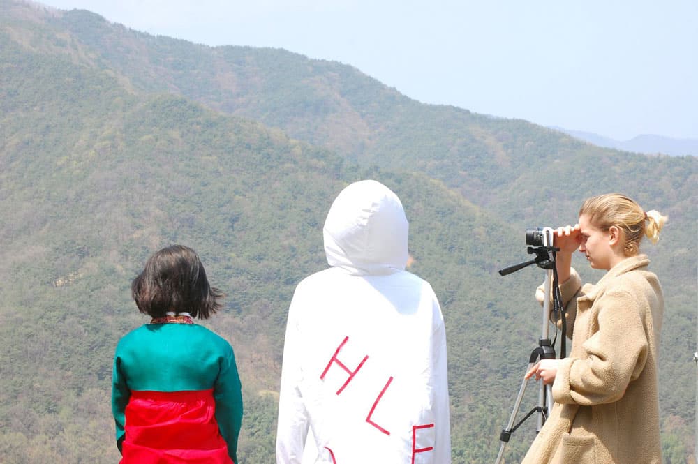 안나 드 브리스 Anna de Vries : Why are you wearing that stupid man suit? | 아트 ...